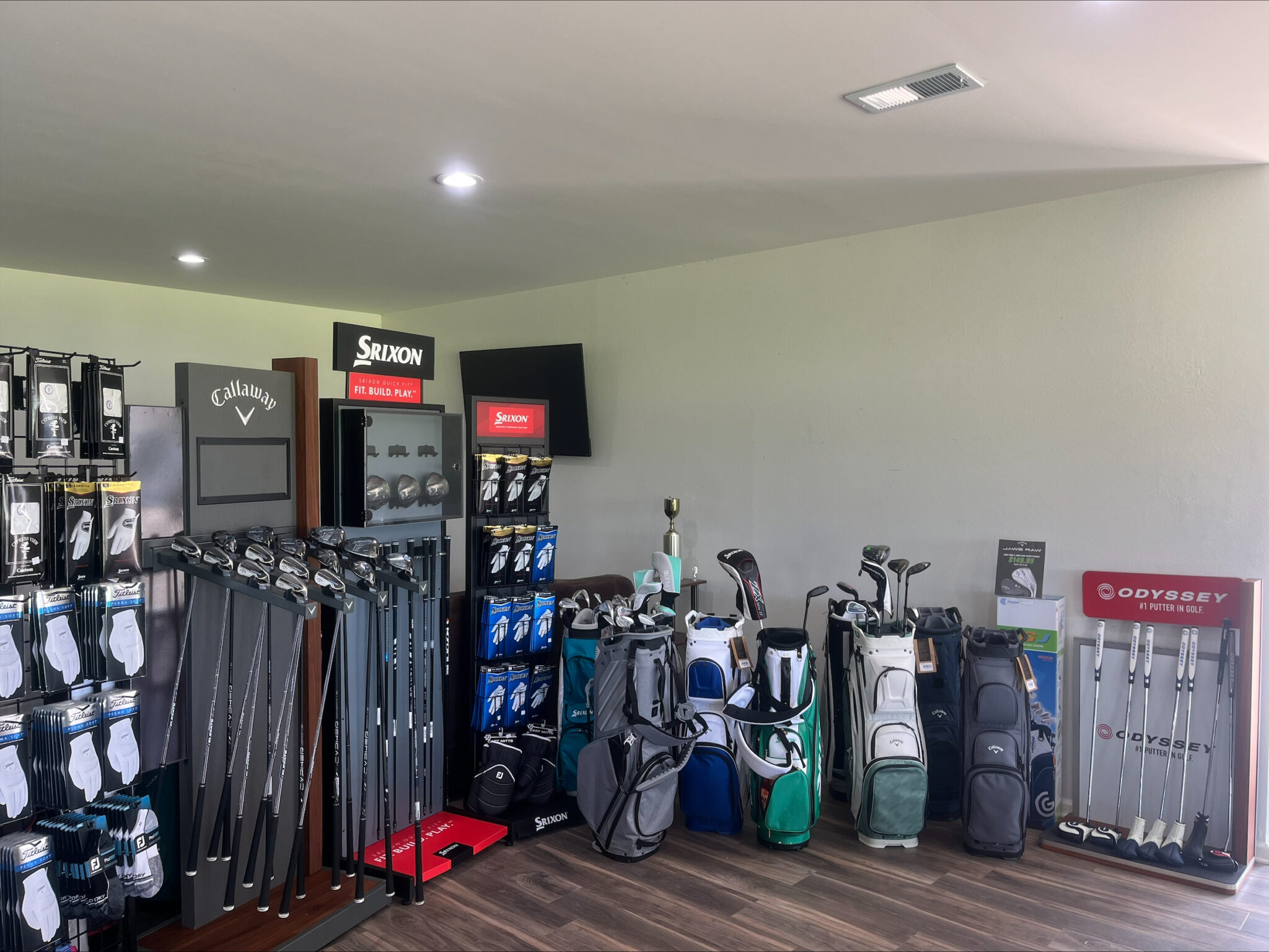 Golf Shop – Brownstone Country Club & Resort